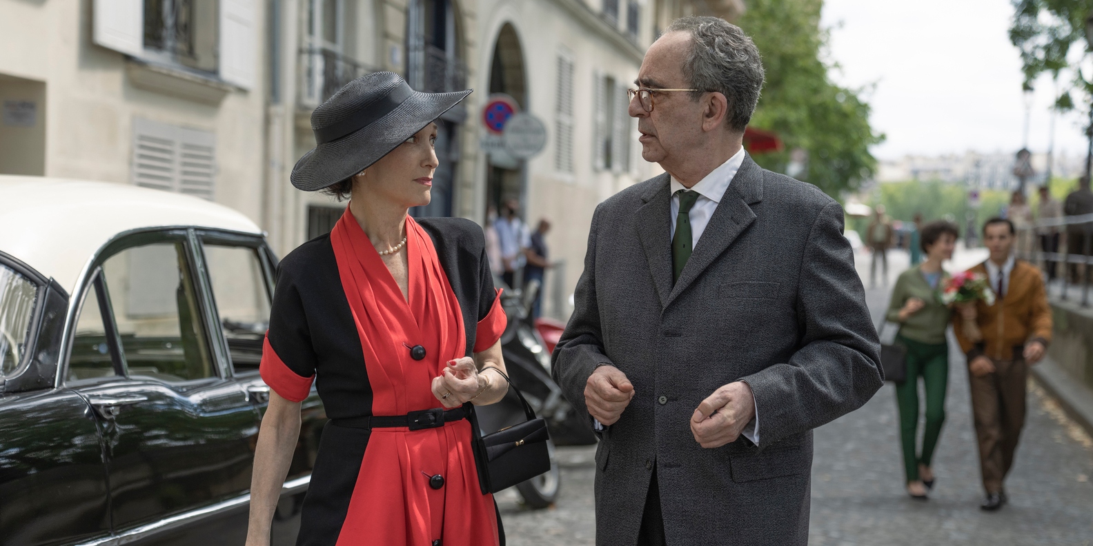 Julia sezon 2 - Jean-Paul Sartre w komedii HBO Max. Skąd taki pomysł?