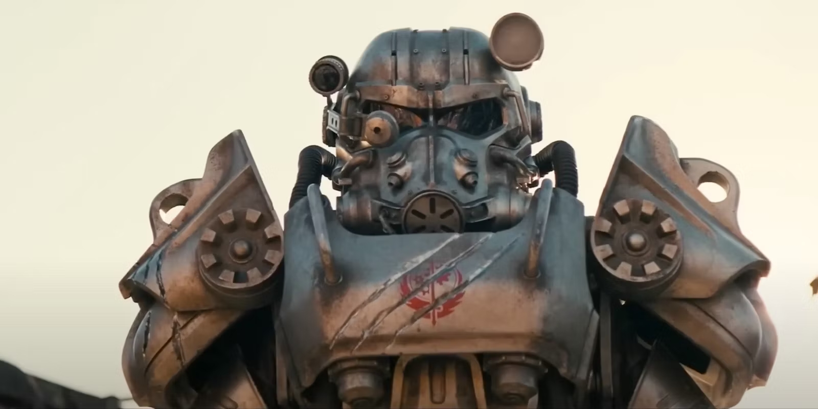 Fallout - jak to jest nosić zbroję Bractwa Stali? Kaskader zdradza ...