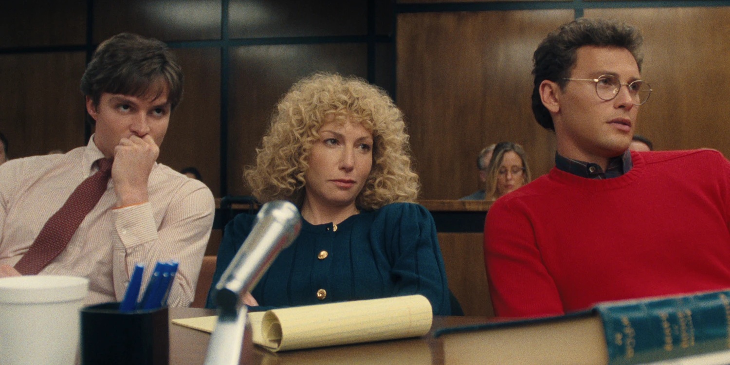 Potwory - głupi błąd w serialu! Bracia Menendezowie i podróże w czasie?