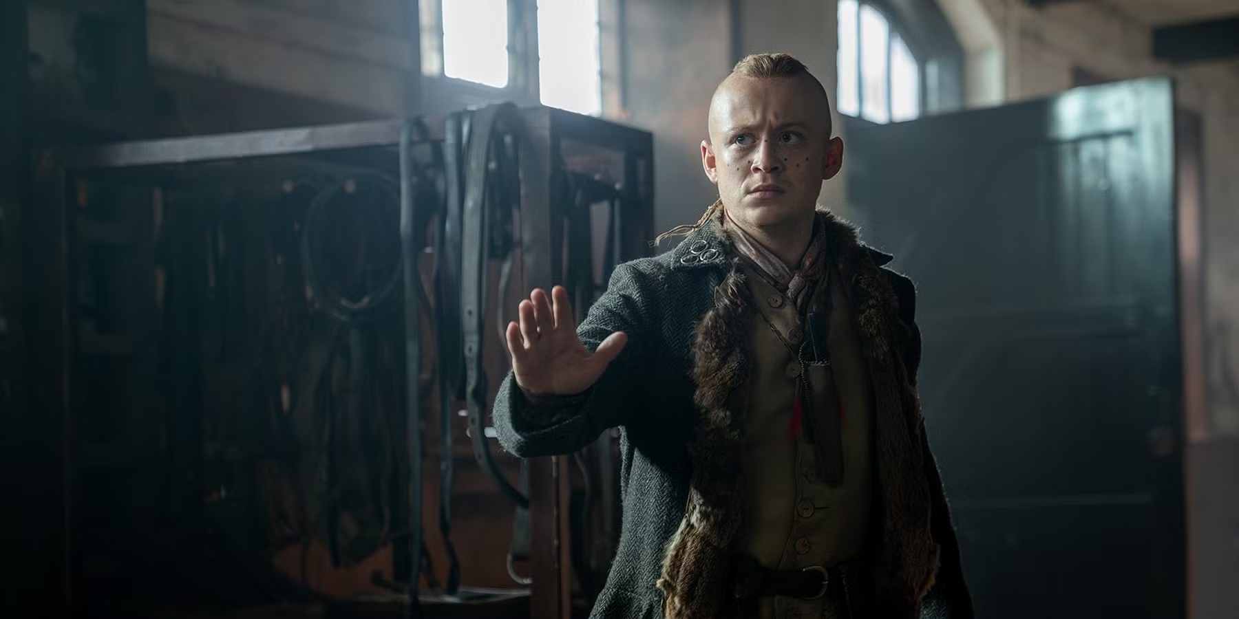 Outlander sezon 7B - kim jest Arch Bug i czemu porwał Rachel? Wyjaśniamy